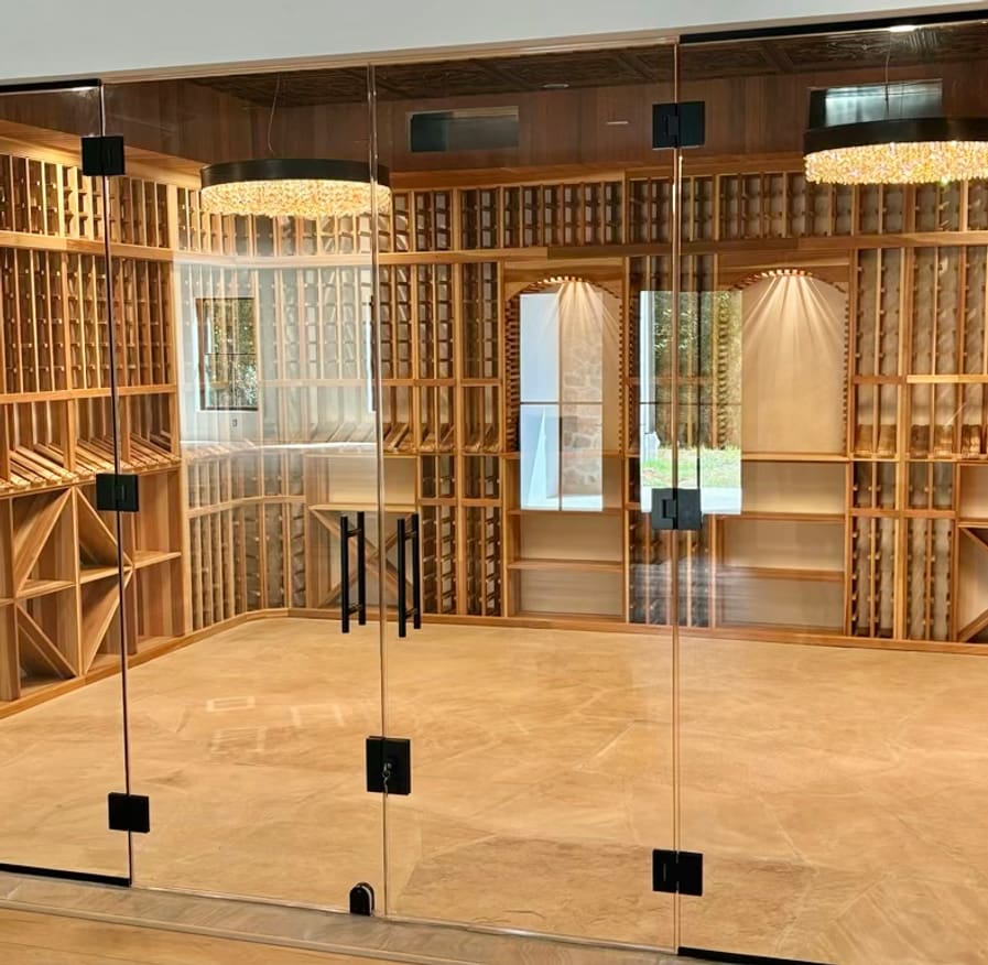 Frameless Glass Shower Doors | Custom Shower Doors & Fitting